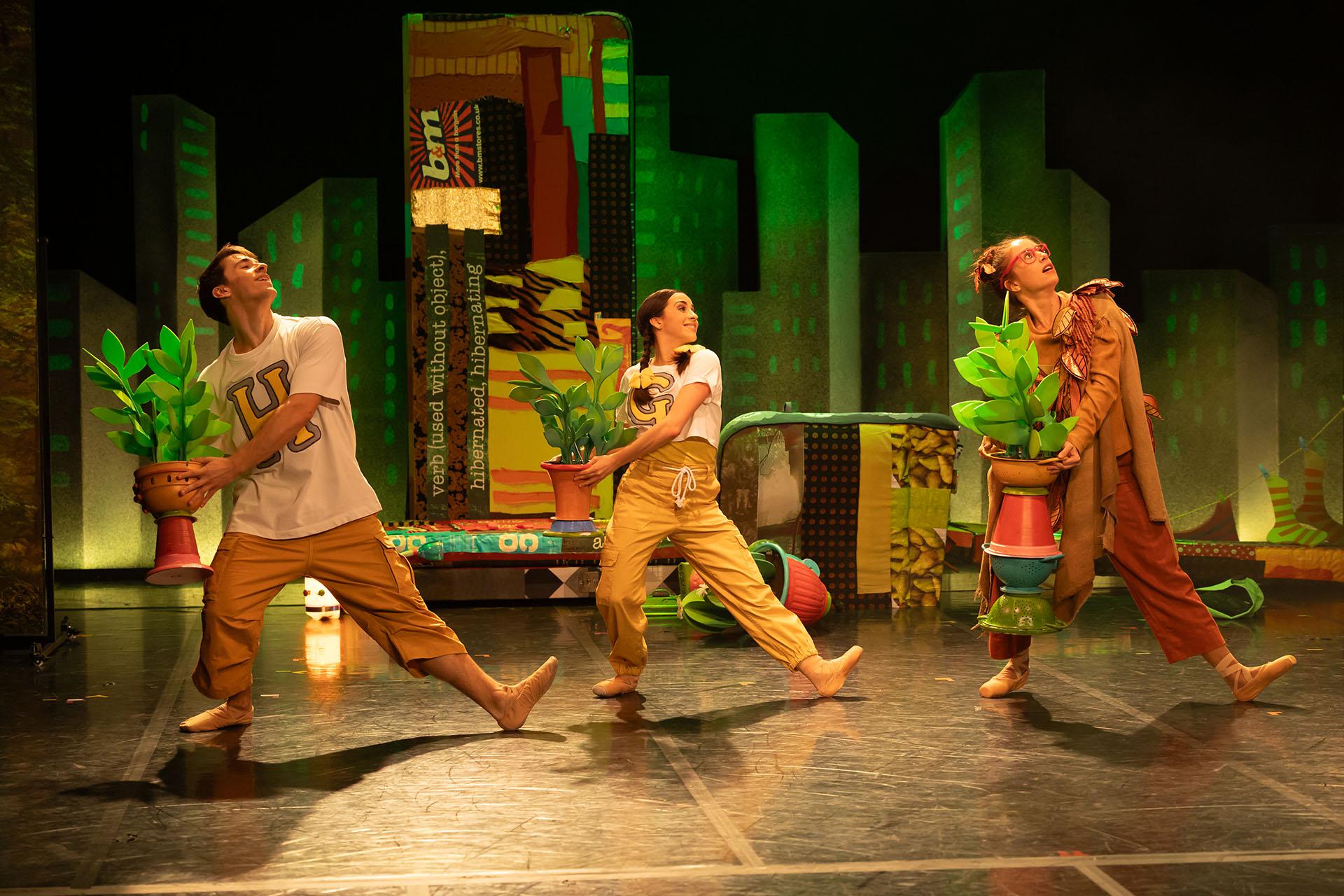 Hansel & Gretel Visual Story | Northern Ballet